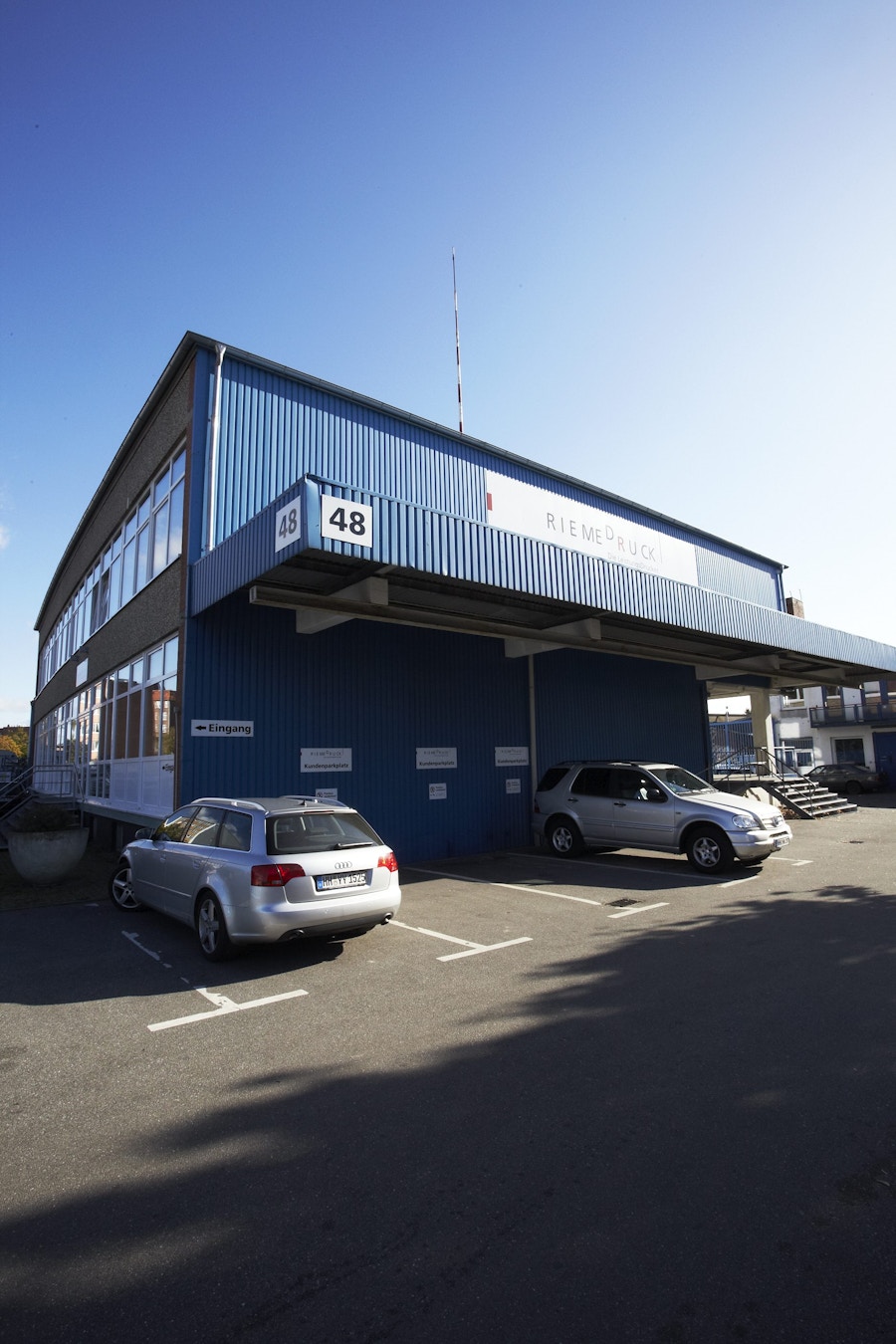 Riemer GmbH & Co. KG in Hamburg auf wlw.de